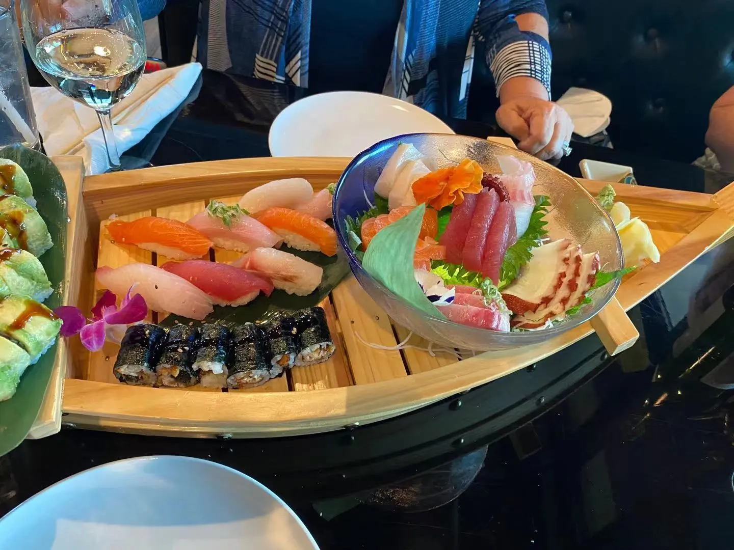 Fuji Sushi Hibachi Noodles - Asian Fusion Restaurant｜Online Order｜Venice｜FL