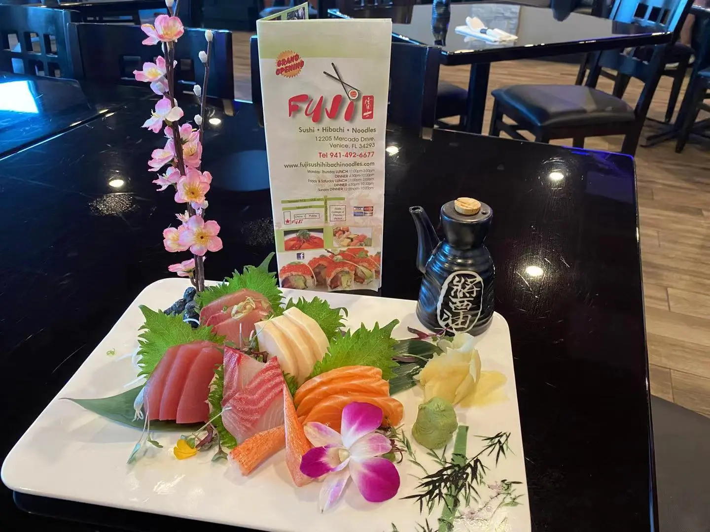 Fuji Sushi Hibachi Noodles - Asian Fusion Restaurant｜Online Order｜Venice｜FL