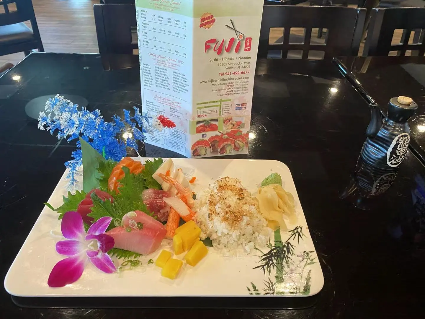 Fuji Sushi Hibachi Noodles - Asian Fusion Restaurant｜Online Order｜Venice｜FL